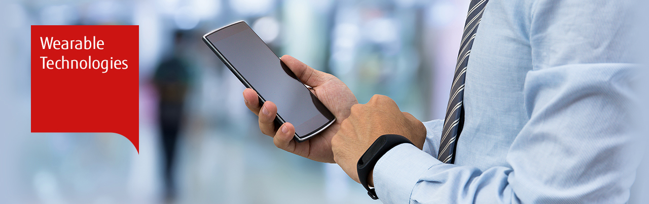 IoT Wearable Retail Technology : Fujitsu Hong Kong